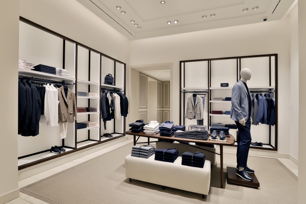 Massimo Dutti s Dubai Flagship Store Showcases New Concepts In Fashion Massimo Dutti s Dubai Flagship Store Showcases New Concepts In Fashion