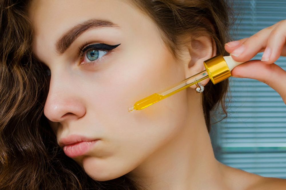 The Best Beauty Oils Of 2021 | About Her