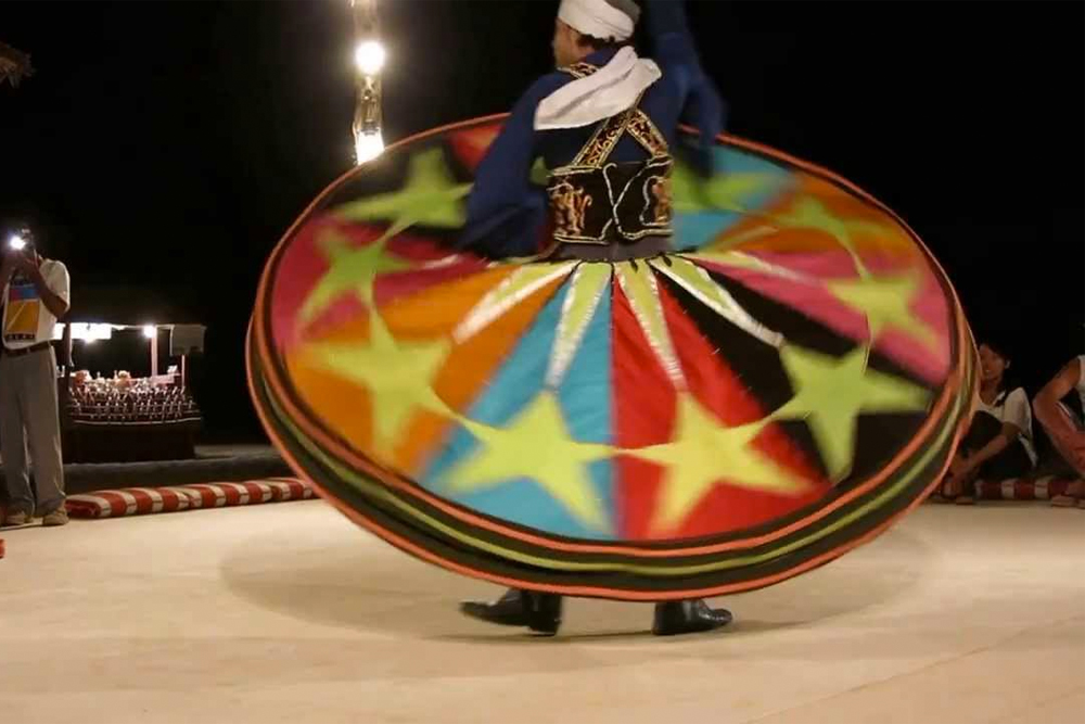 A Look at Three Folk Dances from Dubai | About Her