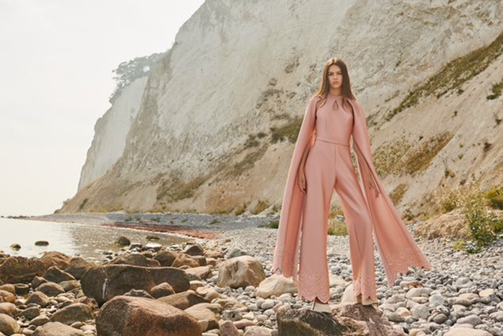 5 Arab Designers That We’re Hoping To See On The Red Carpet This Award ...