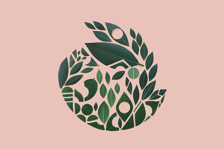 This Artist Uses Broken Pieces To Create Beautiful Artworks | About Her