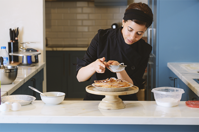 10 Saudi Arabian Women Specialized in the Culinary Arts | About Her