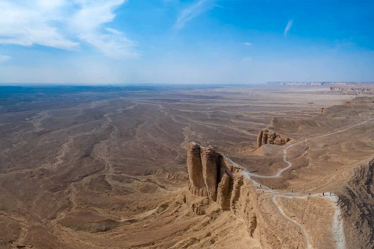 3 Amazing Hiking Trails in Saudi Arabia | About Her