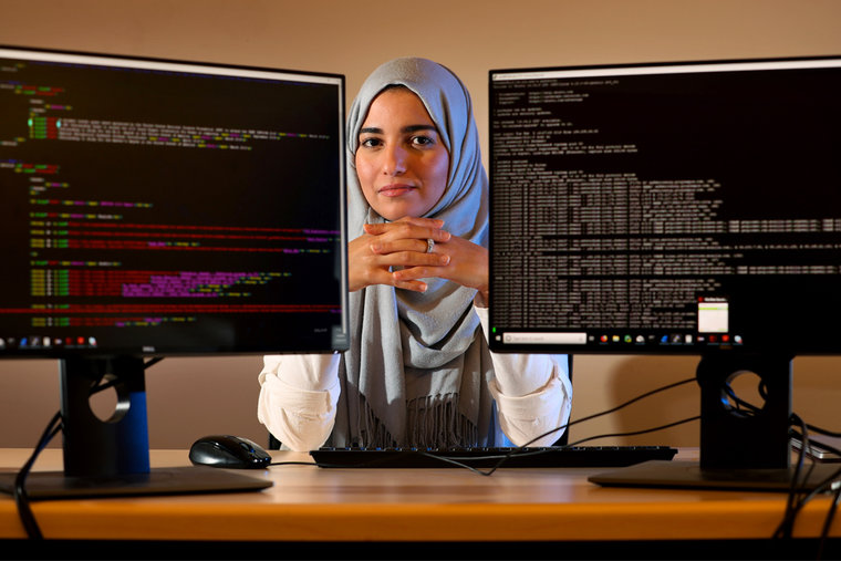 15 Remarkable Arab Female Scientists To Know | About Her