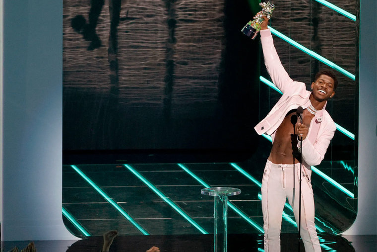 Full List of Winners of MTV Video Music Awards | About Her