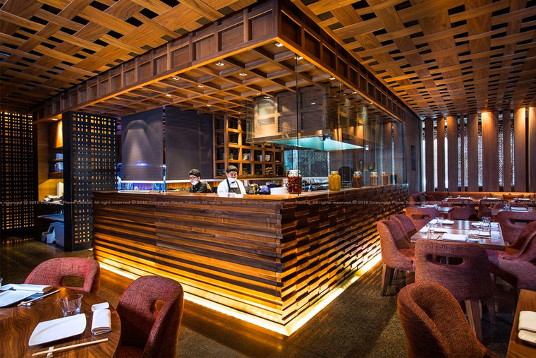 7 Romantic Restaurants in Riyadh To Celebrate V-Day | About Her