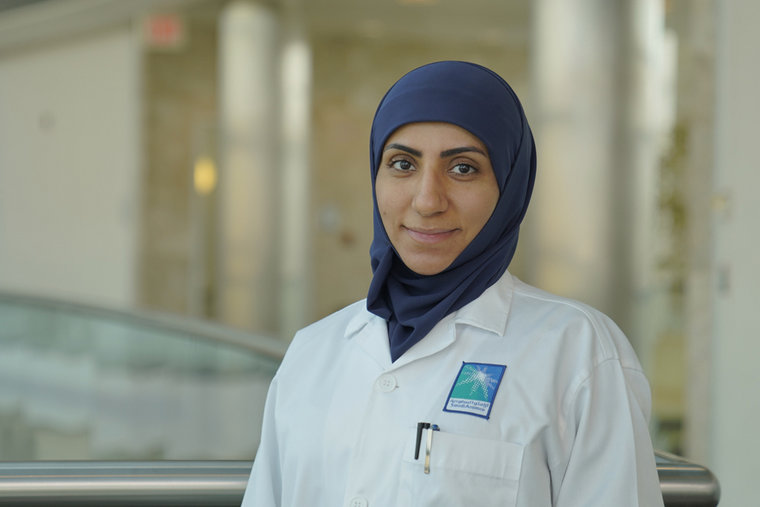 10 Saudi Female Scientists Working At Aramco | About Her