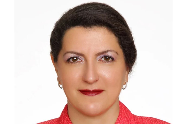 Hoda Barakat Talks Empowerment & Emirati Women | About Her