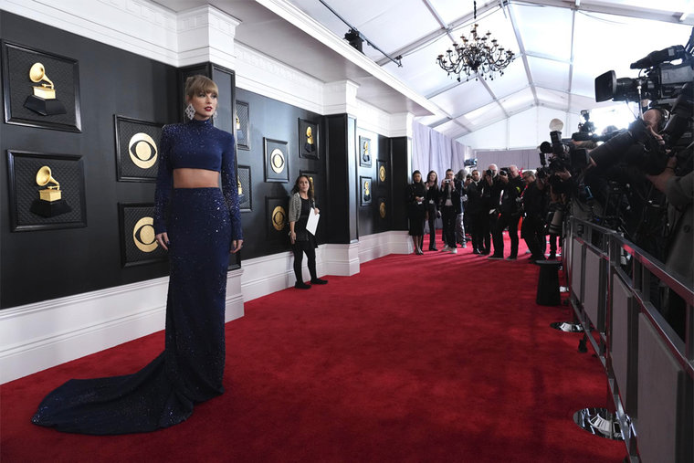 Grammys Fashion: Lizzo, Doja Cat, Beyonce Wow The Red Carpet | About Her
