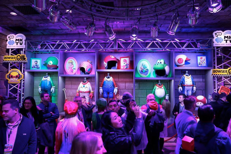 8-bit to Theme Park: Super Mario warps into Universal Studios Hollywood ...