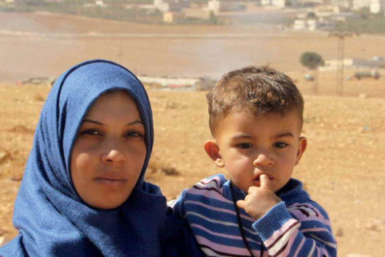6 Fearless Female Arab Refugee Activists Making a Difference On World ...