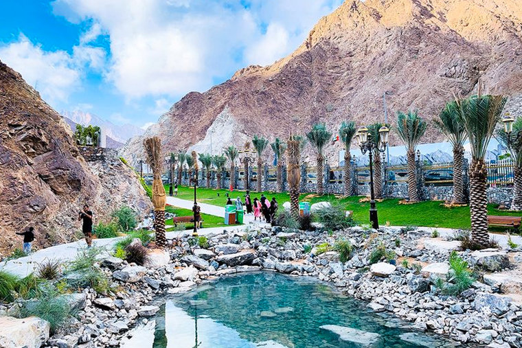Top 3 Destinations to Connect with Nature in the UAE | About Her