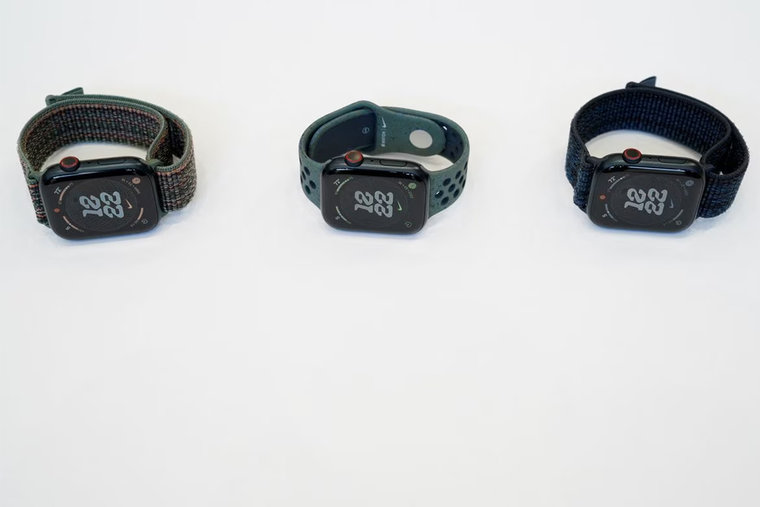 Apple's Plan for Climate-friendly Watches: Clean Energy, Fewer Planes ...